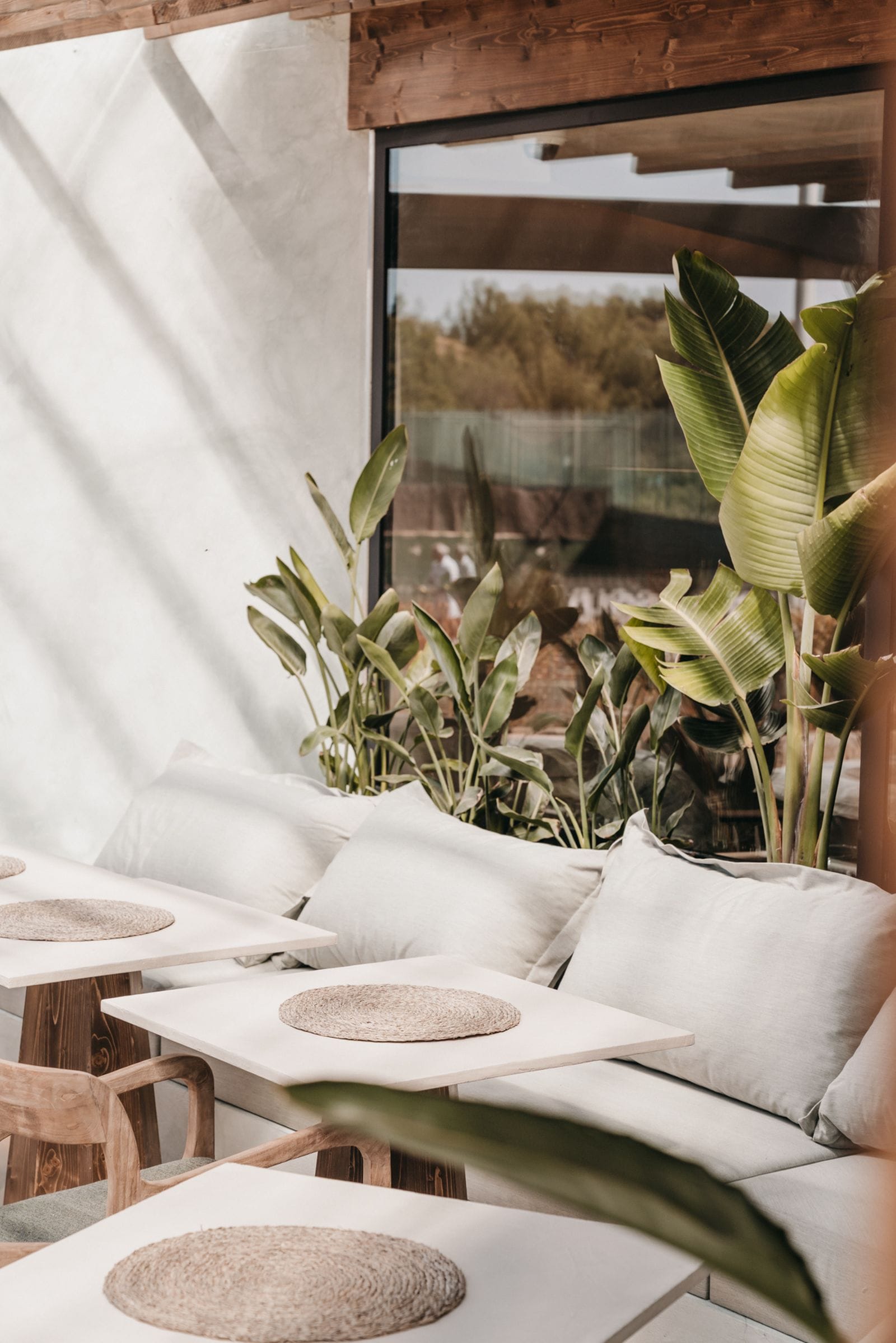 Beach club UM Mallorca – Archidom Studio